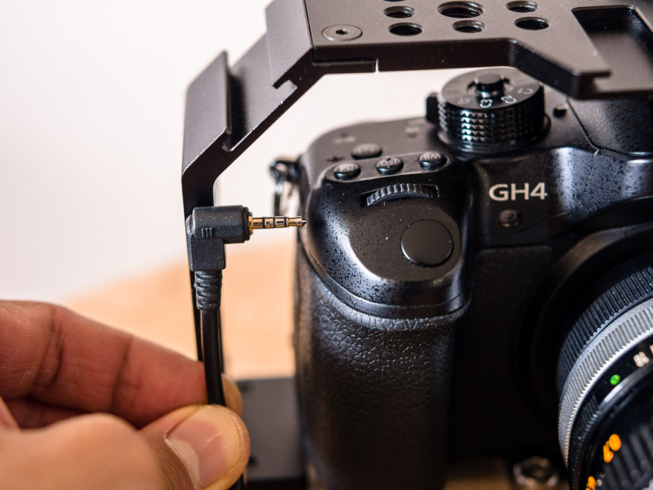 All Business: Fhugen Honu Panasonic GH4 Cage Review