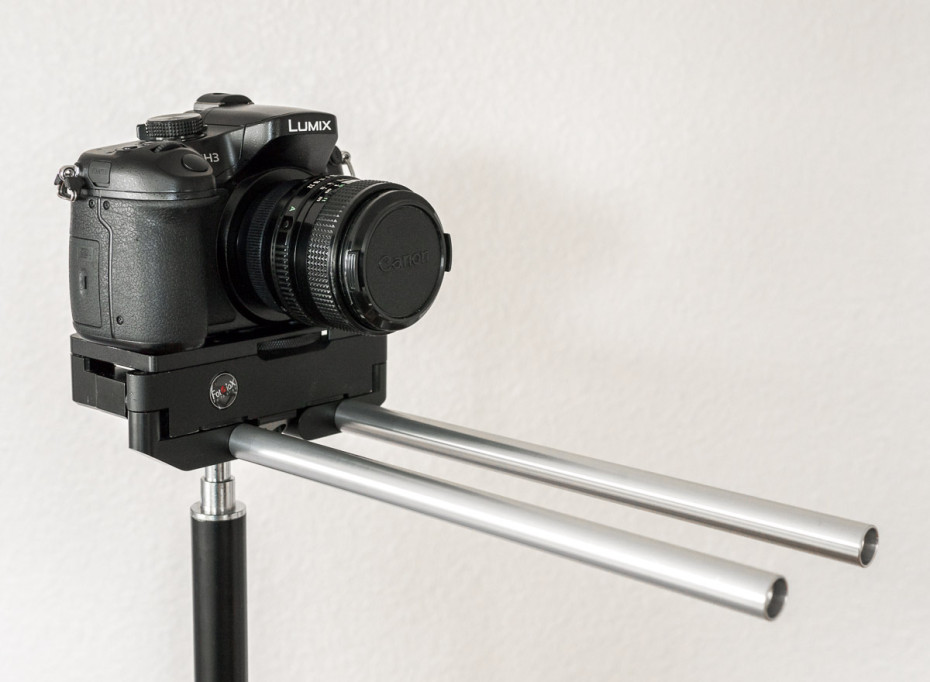 Review: Fotodiox Compact Rig - Suggestion of Motion