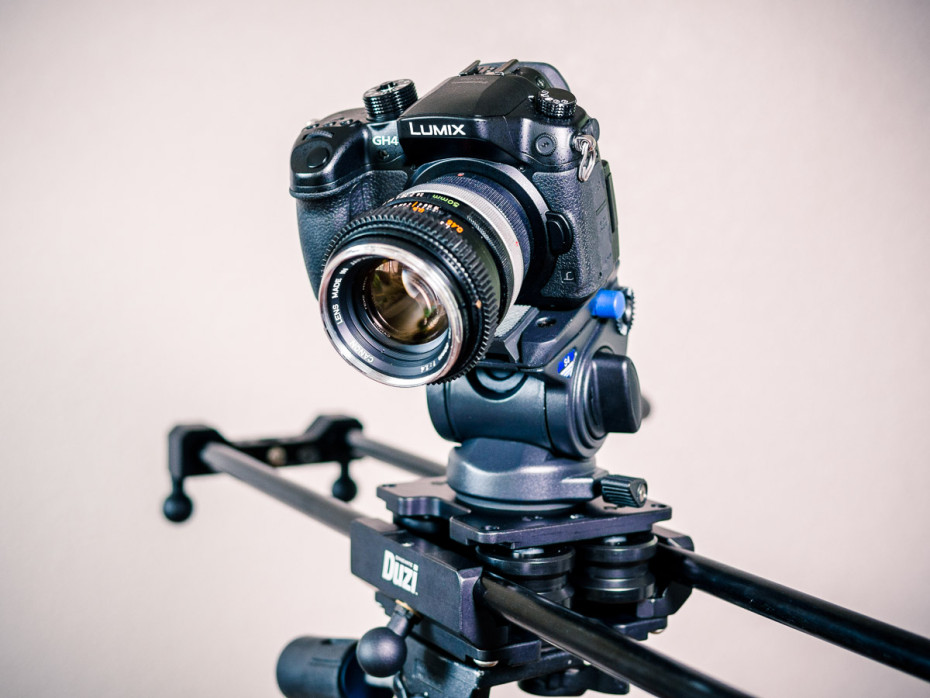 Camera on rails - Suggestion of Motion